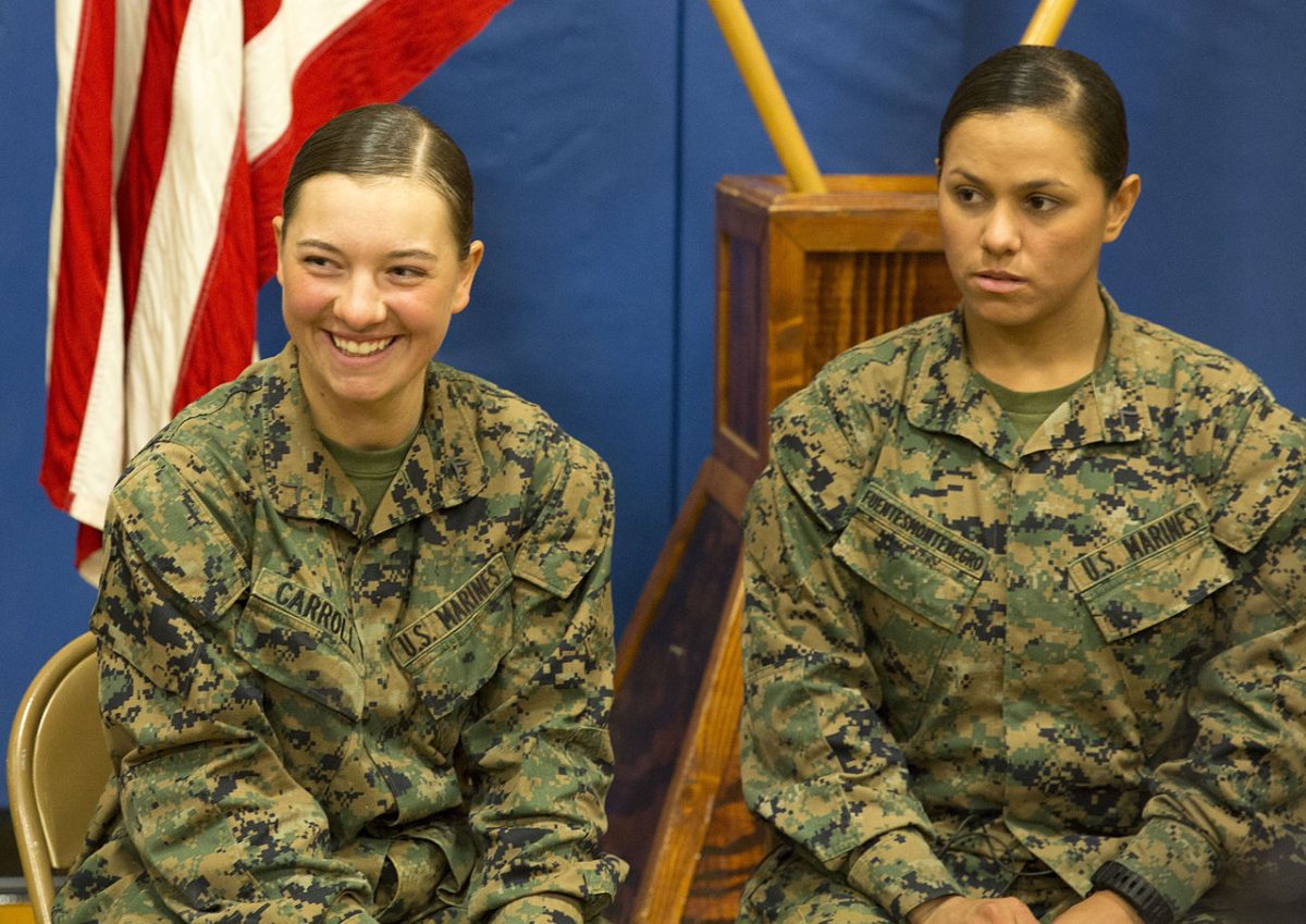 Female Marines to Sleep Next to Male Marines in Field – OpsLens