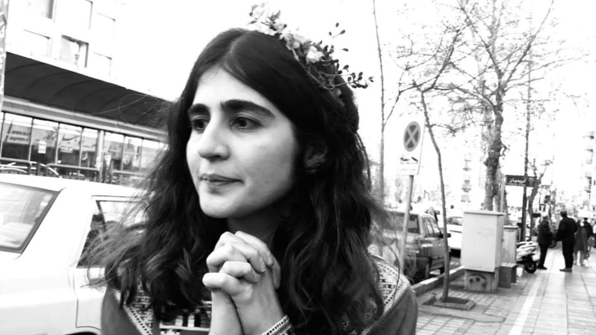 Iranian Activist Gholian Rearrested Hours After Release From Evin ...