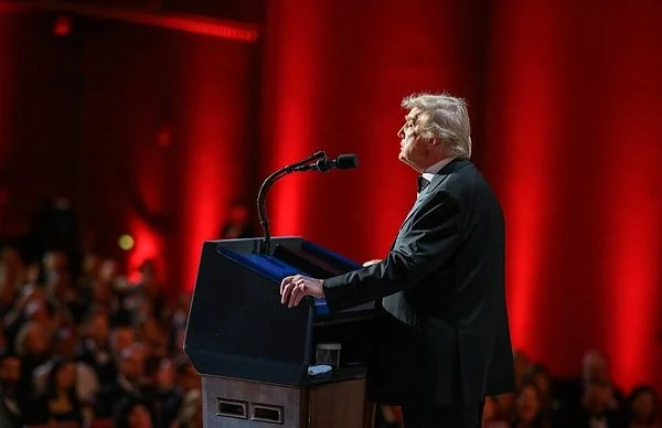 Foreigners scheme to keep their H-1B visas as Trump throttles cheap ...