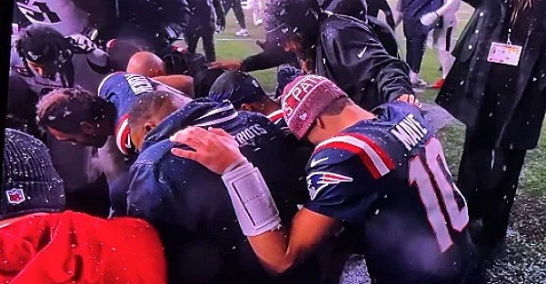 The athletes’ inspiring prayer circles no one gets to see ...